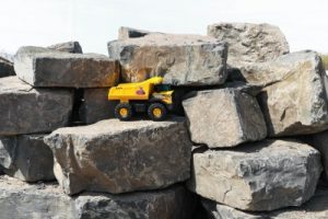 Rundle Stackable Boulder - The Black Dirt Company